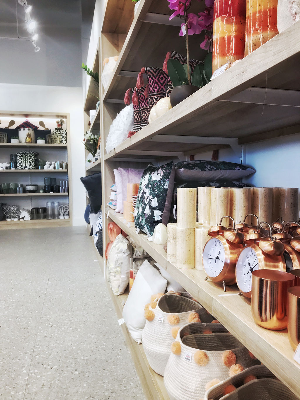 Ouverture du méga magasin Structube | Magazine | La Pièce